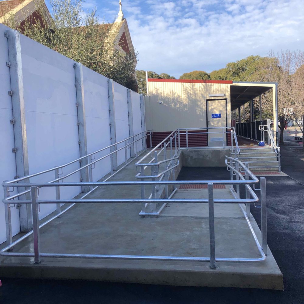 Parkside Primary School Art Room & Toilet Block Refurbishment | MYKRA